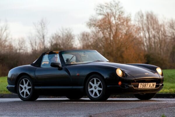 Caerbont Automotive Instruments | Smiths Instruments